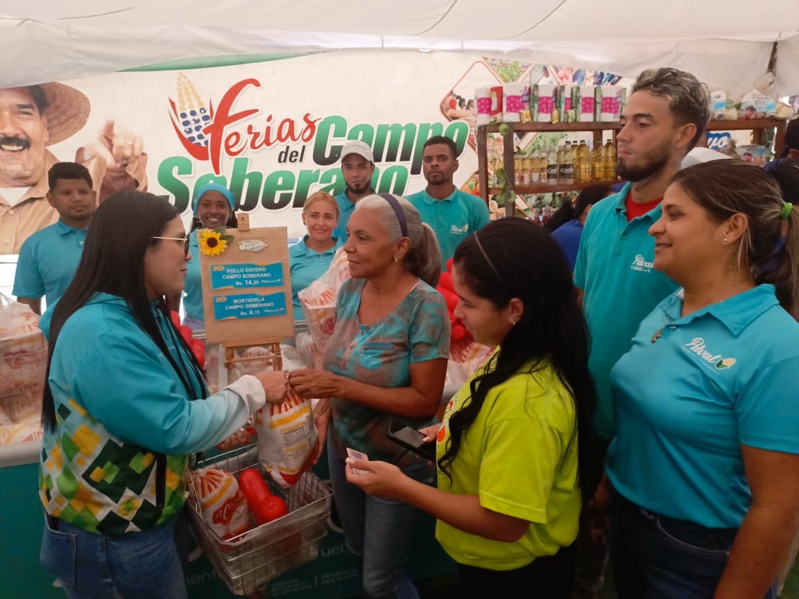 PDVAL .- Productora y Distribuidora Venezolana de Alimentos S.A.