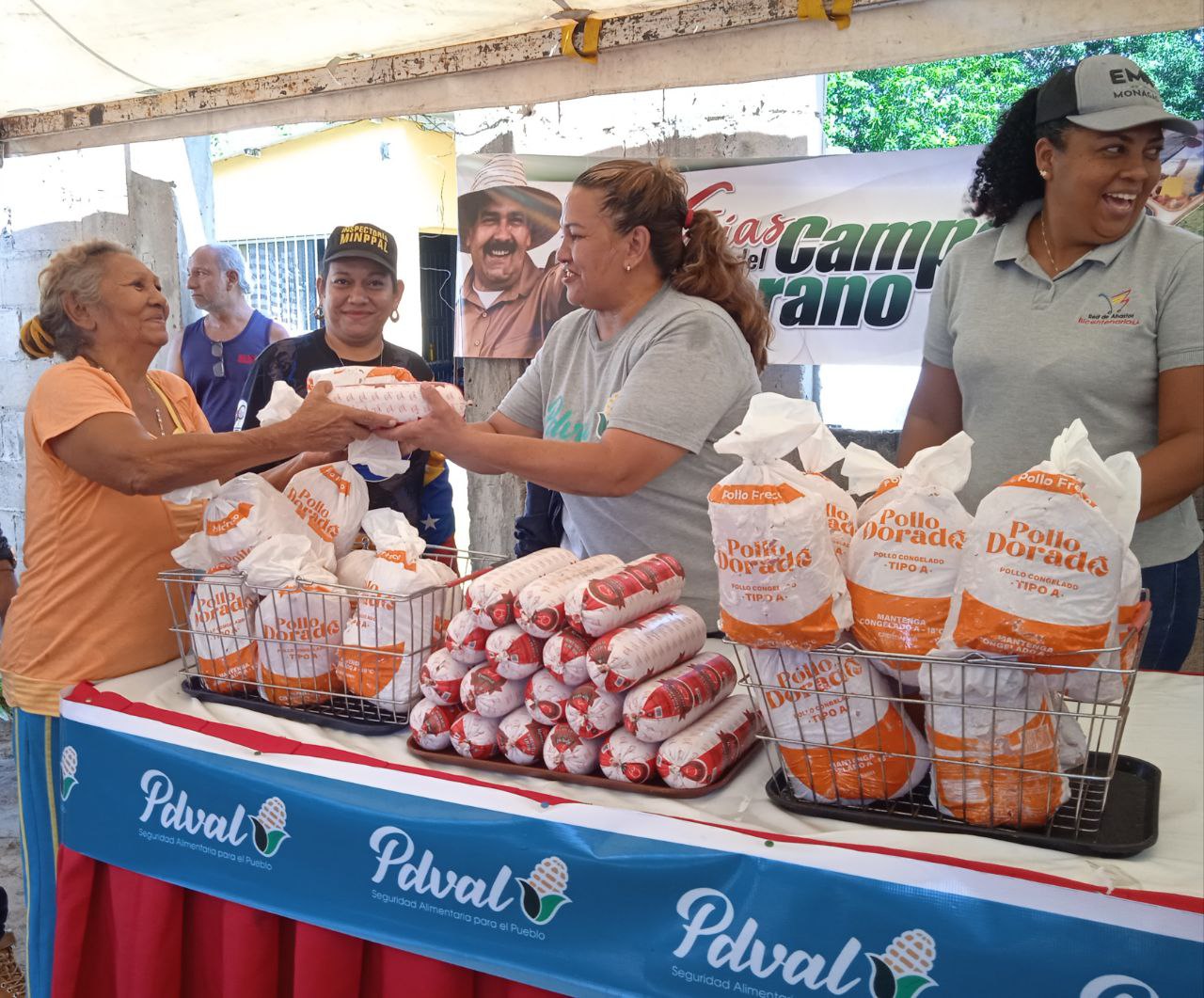 PDVAL .- Productora y Distribuidora Venezolana de Alimentos S.A.