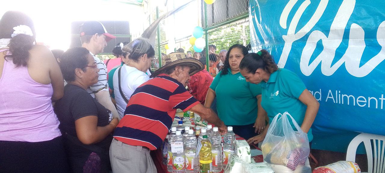 PDVAL .- Productora y Distribuidora Venezolana de Alimentos S.A.